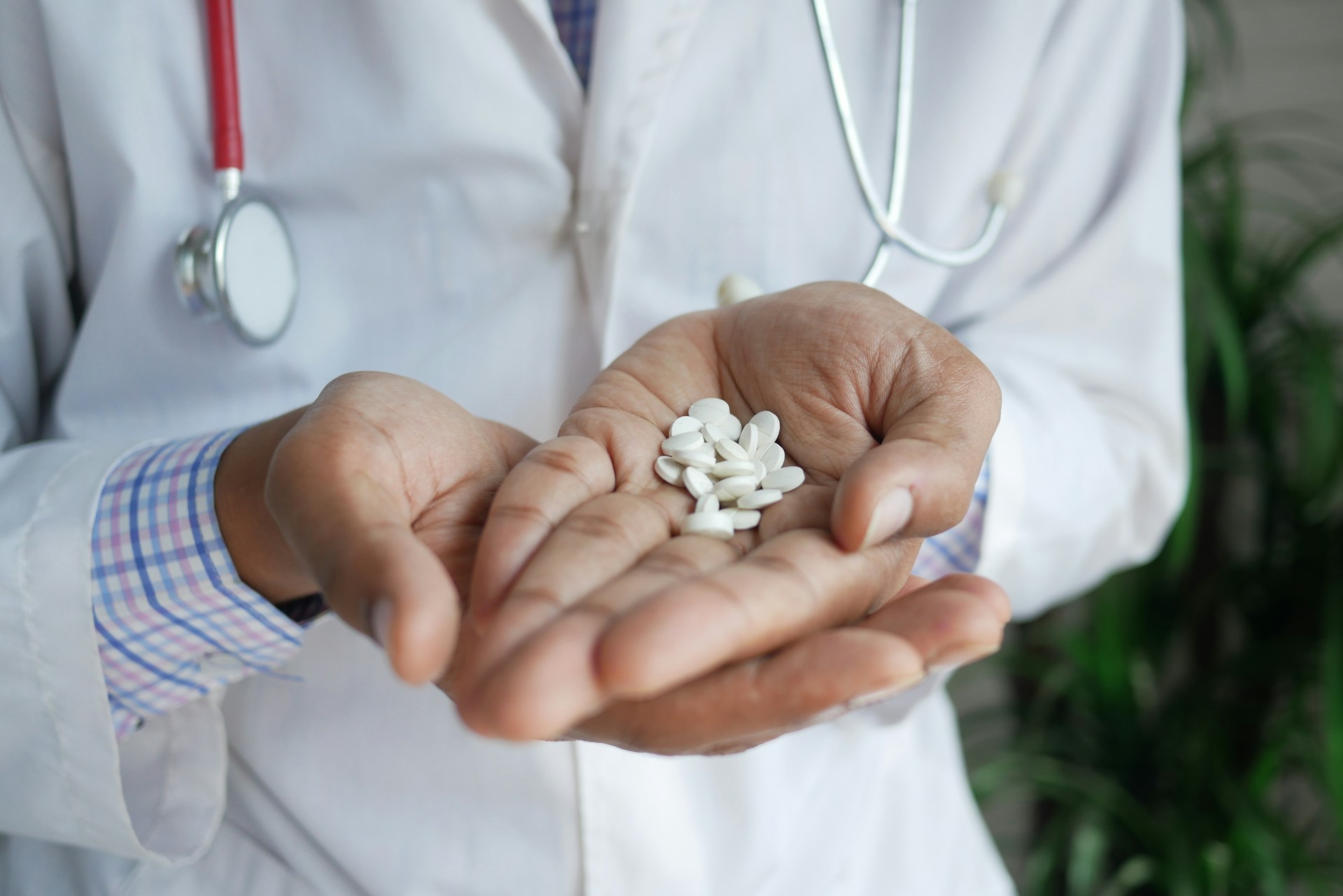 5 Common Myths About Health Care and Medicine