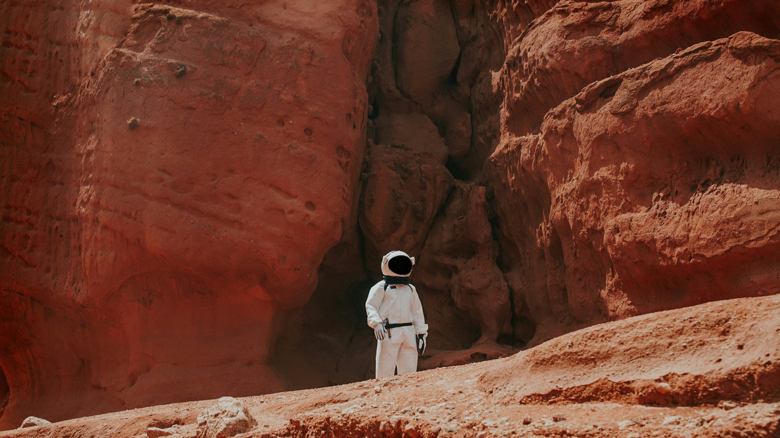Colonizing Mars and Beyond: What Science Reveals About Life on Other ...