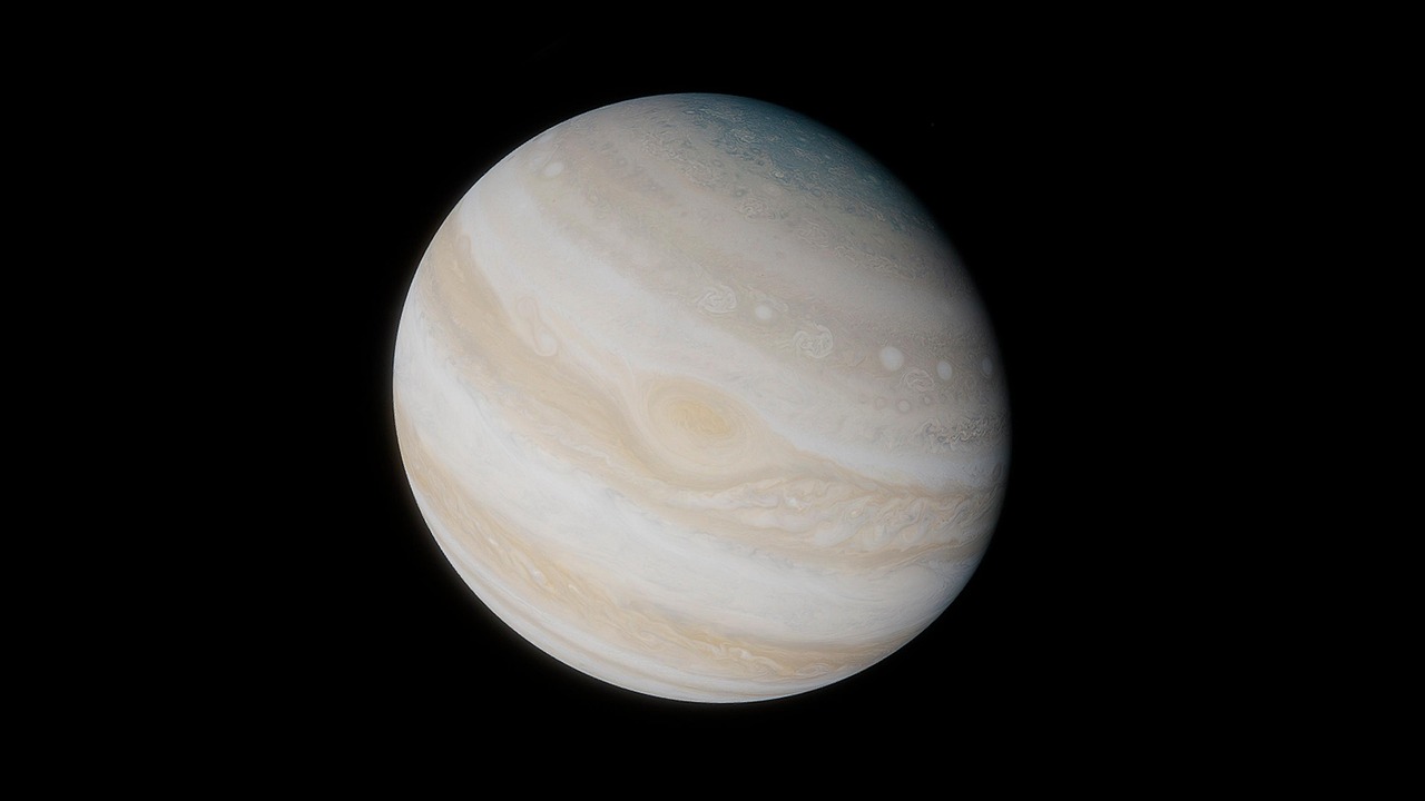 Gas Giants Unveiled: Fascinating Jupiter Facts and Stunning Saturn ...