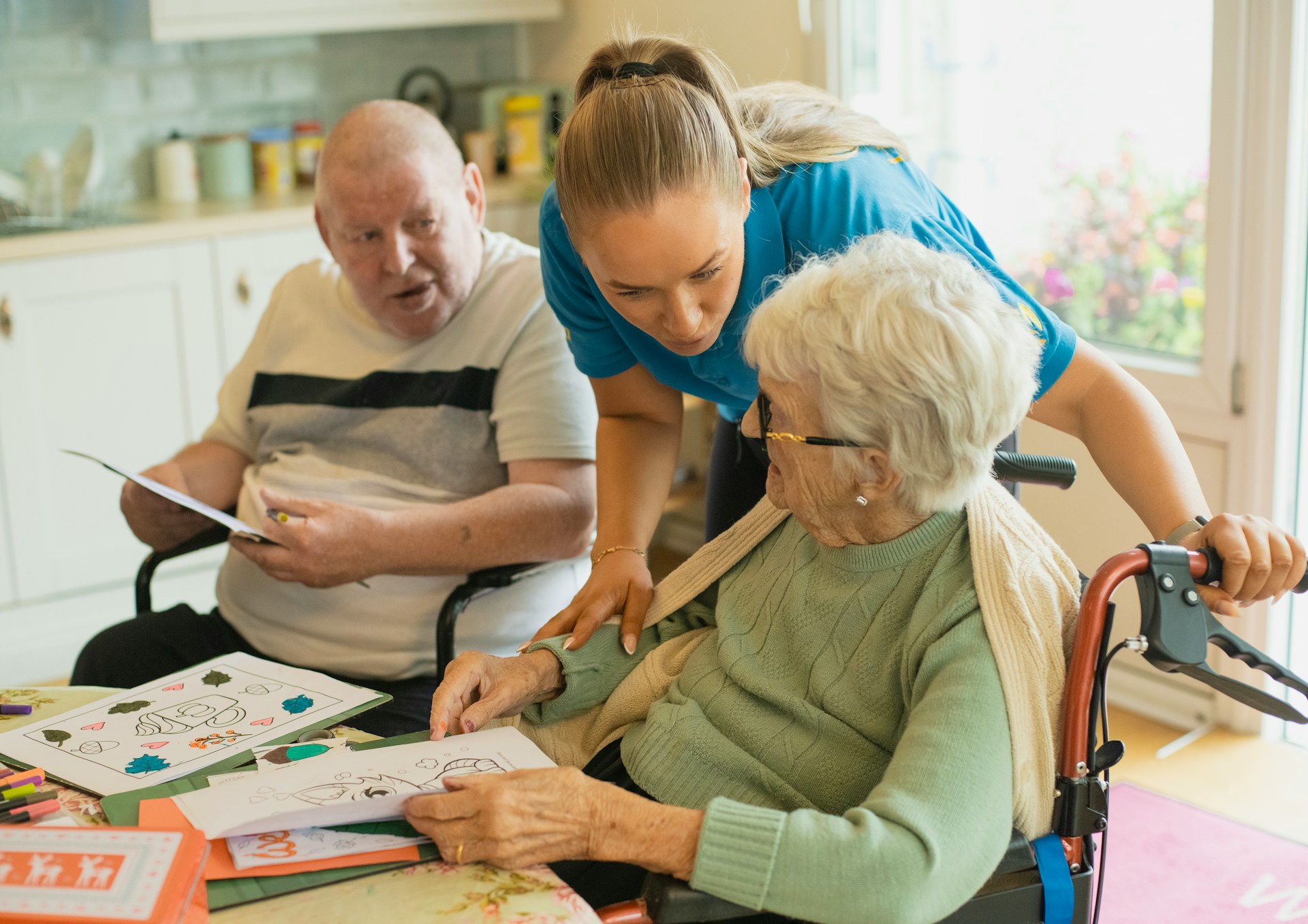 How Daily Assistance Supports Meaningful Senior Routines