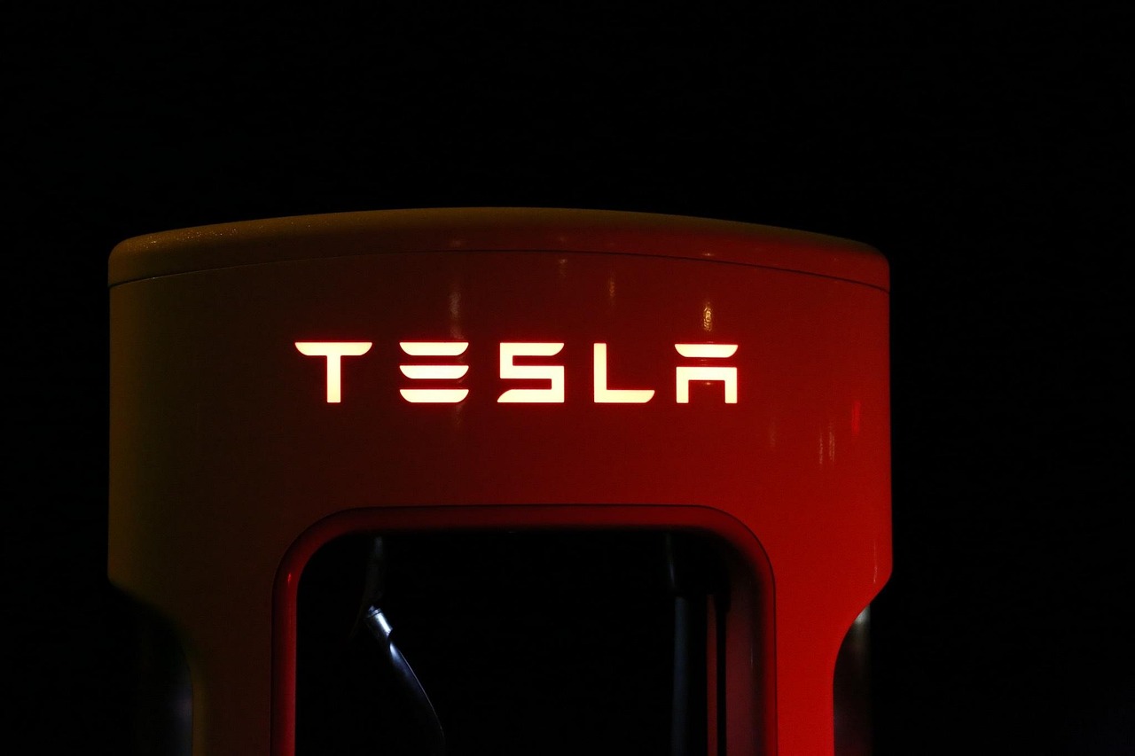 Tesla Battery Chemistry: How Lithium-Ion EV Batteries Achieve ...