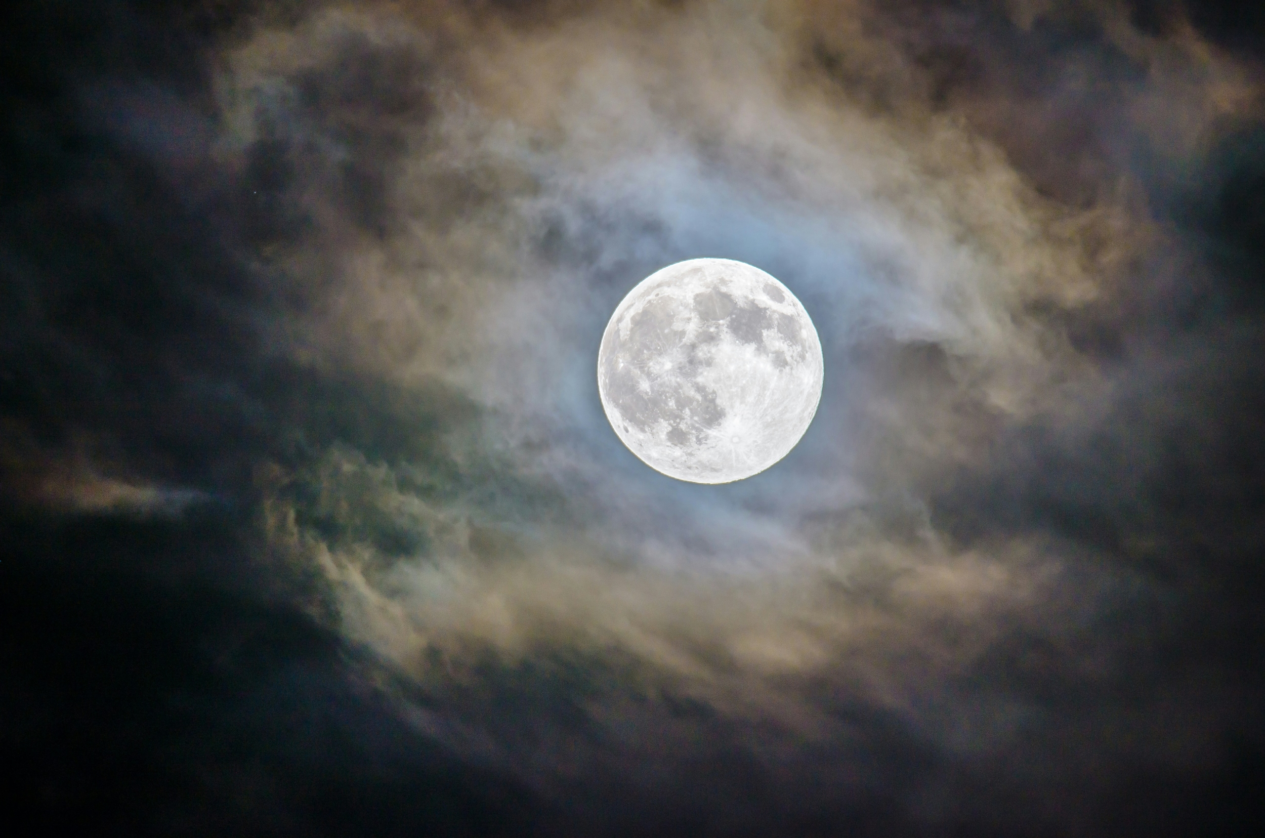 Snow Moon Will Swallow a Bright Star This Weekend in a Rare Naked-Eye ...
